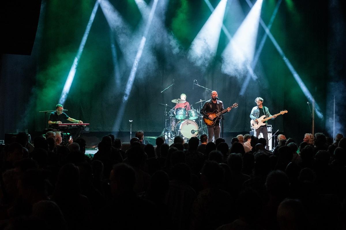 Concertfoto's: Bintangs & The Animals I Bluestown Music