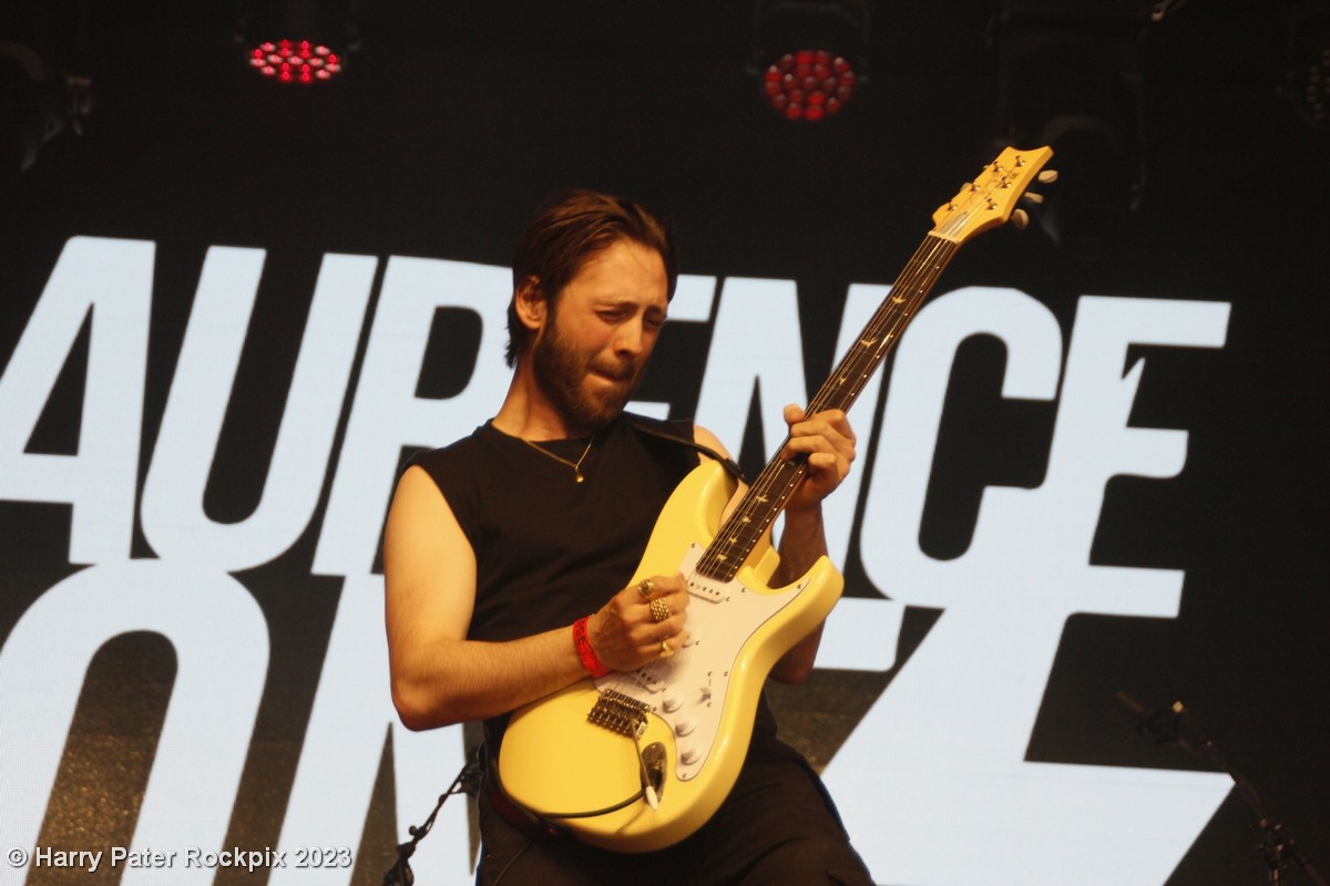 Review: Laurence Jones - Bad Luck & The Blues I Bluestown Music